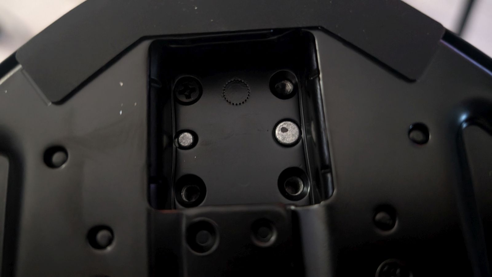 Xiaomi G Pro 27i Mini LED Monitor review — Color explosion, darkest darks