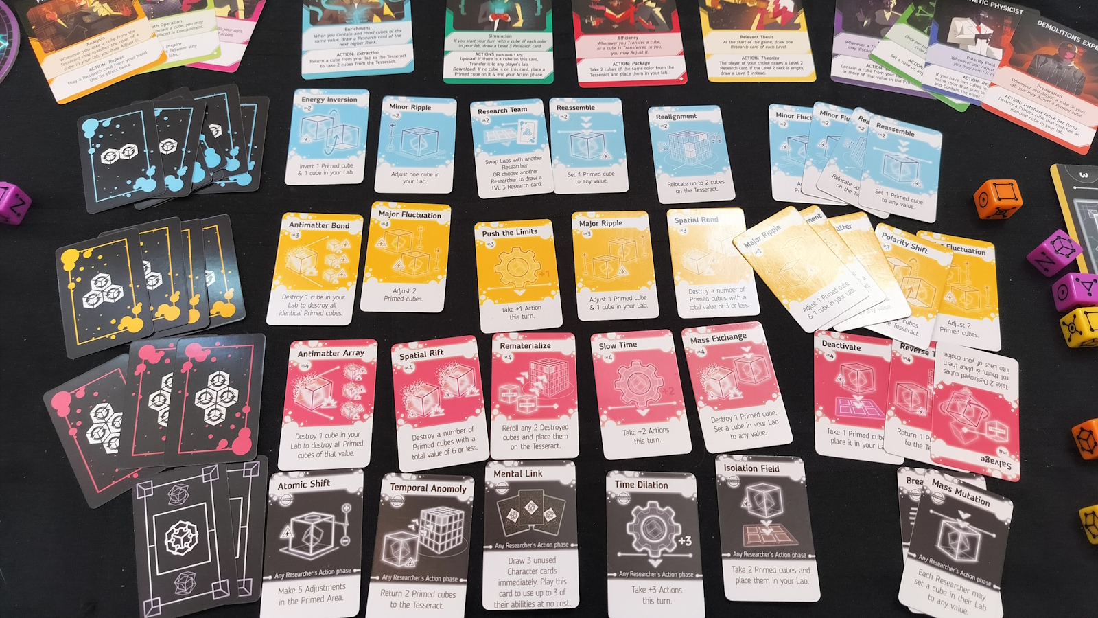 Tesseract review – Hyperdimensional bomb squad