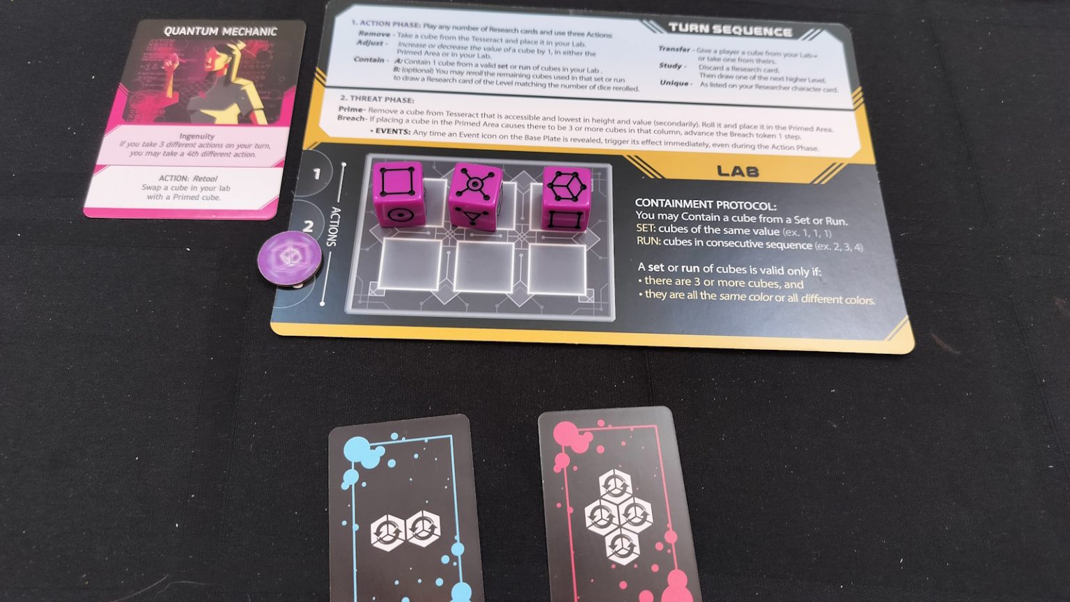 Tesseract review – Hyperdimensional bomb squad