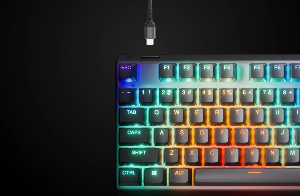 SteelSeries Apex Pro Gen 3 gaming keyboard review — Riding on nitrous